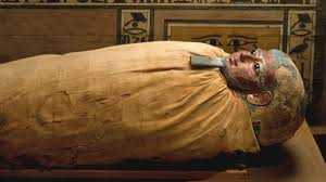 Mummies - english translation, synonyms, pronunciation, definition ...